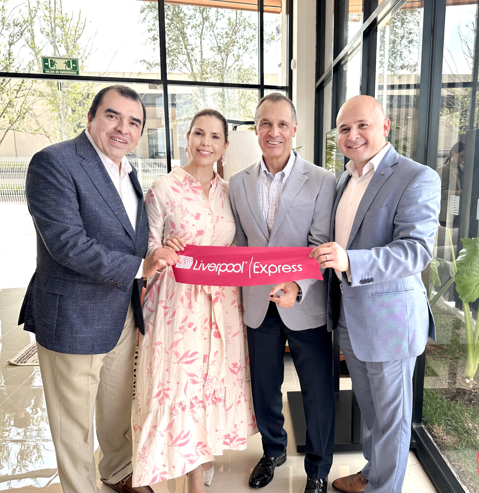 Llega Liverpool a Reynosa - Top